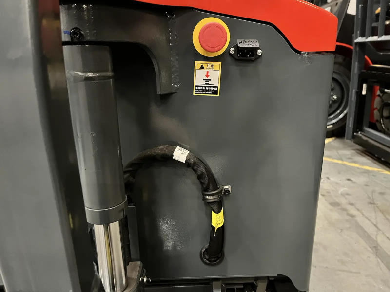 Electric pallet truck CBD15-20-A-BLIH - HELI Europe